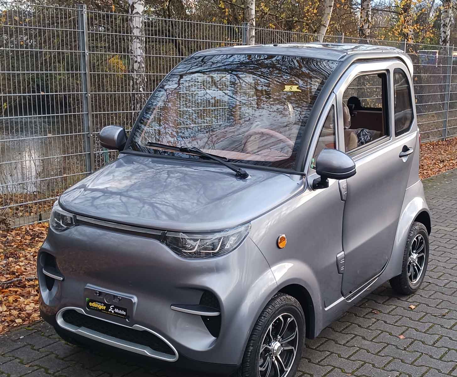 Mopedauto Elektro EQ8-Duo Microcar | e-Kabinenroller | Fahrrad ...
