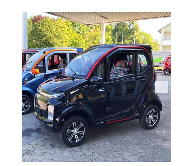 Q7 Mopedauto - Kleinwagen fahrbereit geliefert | Seniorenmobil ...